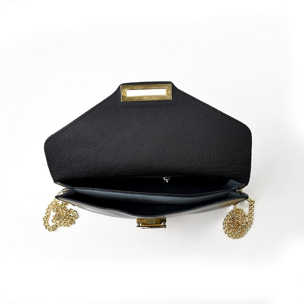 Ruga leather clutches with flap in hair calf Luna. Genovesi. Made in Italy